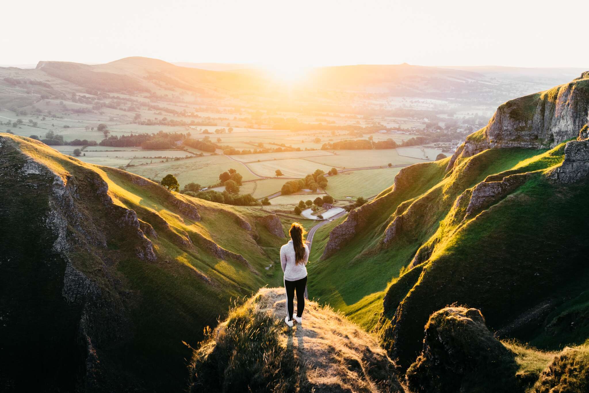Wanderlust on a Budget: How to Travel Cheaply as a TEFL Teacher - myTEFL